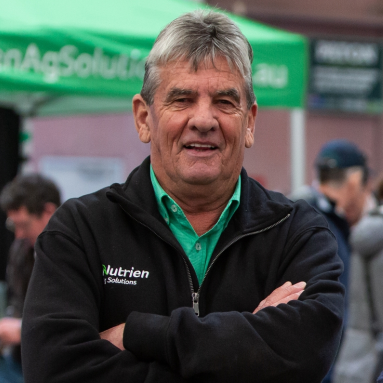 Ian Carmichael – Nutrien Equine Standardbred